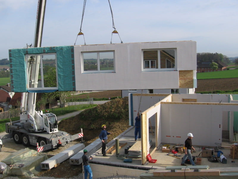 What Are The Pros & Cons Of Prefabricated Construction?